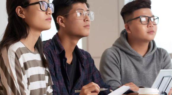 Hacktiv8: Bootcamp Penghasil Talenta Digital Siap Kerja